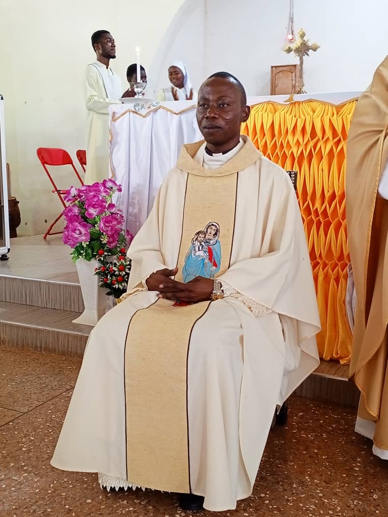 Canonical Installation of First Parish Priest of St. Anthony of Padua ...